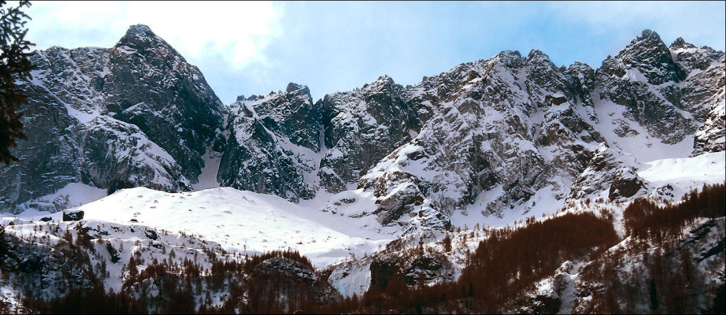 Rifugio Brasca Val Codera | Rifugi di Lombardia