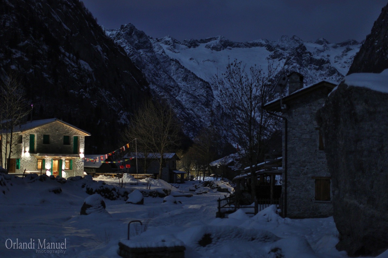 CIASPOLATA AL CHIAR DI LUNA | Rifugi di Lombardia